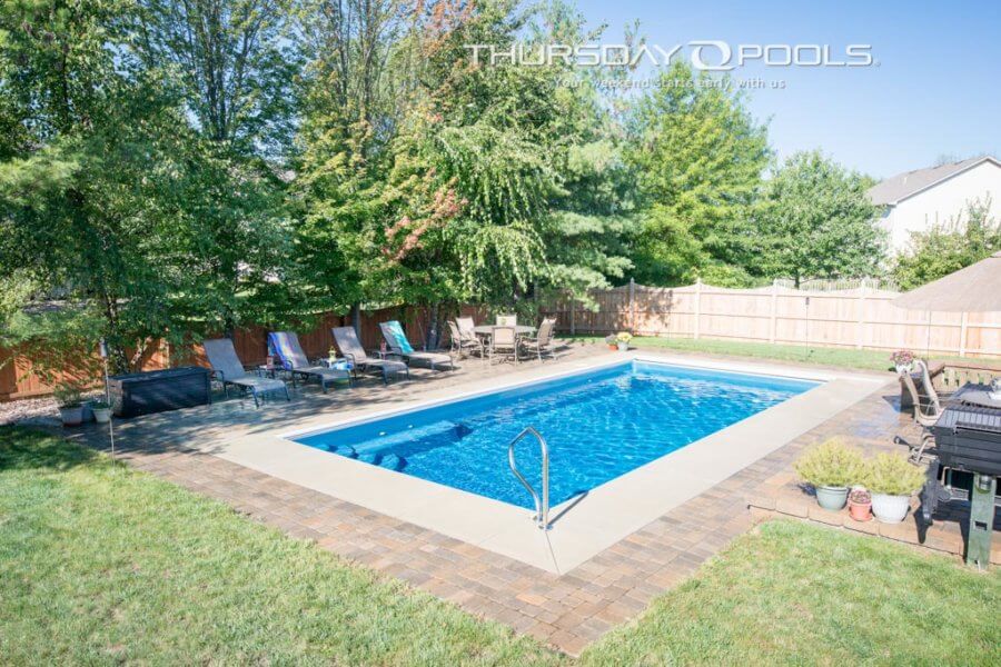 How Much Does a Fiberglass Pool Cost in Arkansas? - Thursday Pools