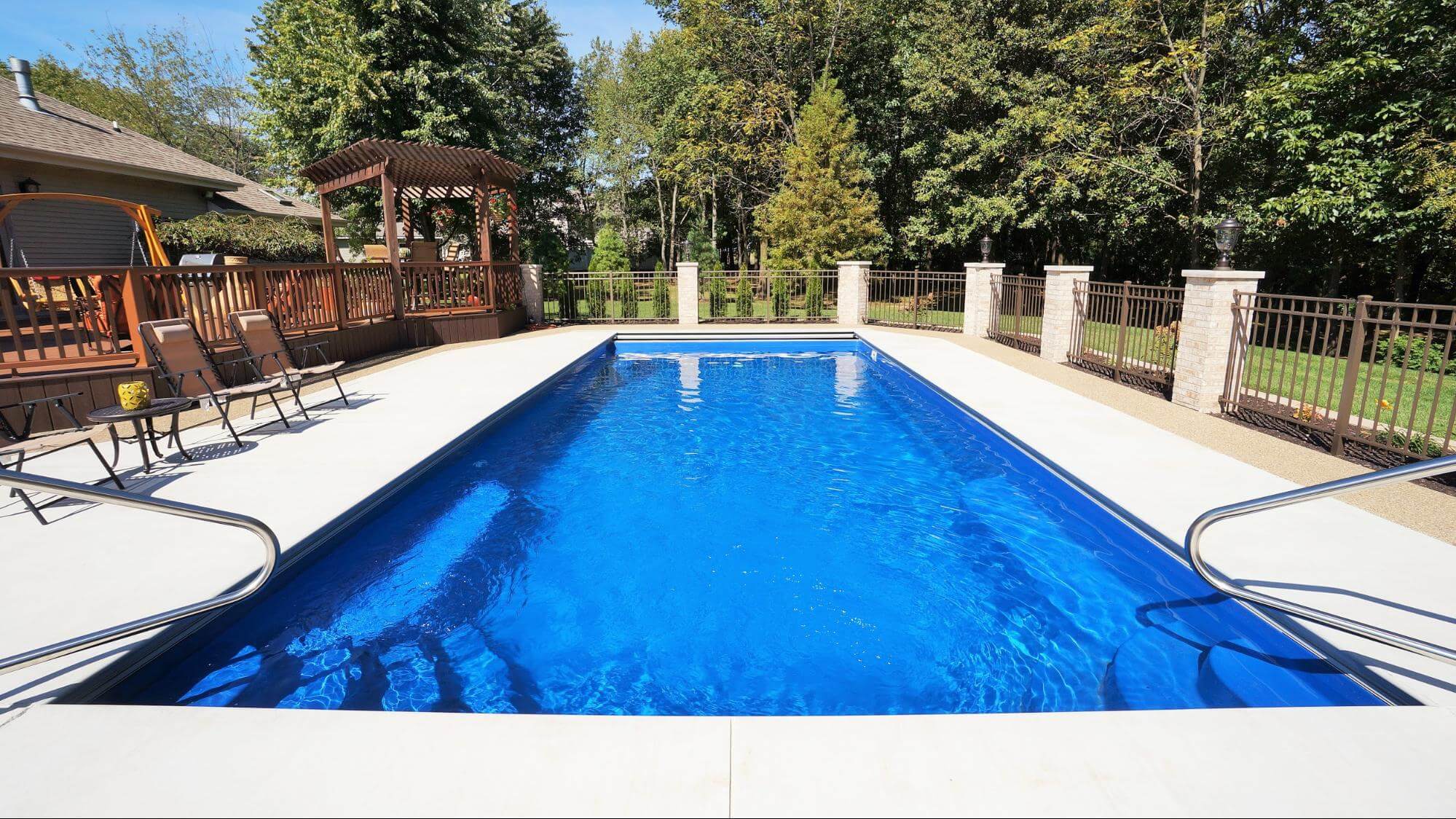 January Dealer Spotlight: W.E.T. Pools and Spas | Thursday Pools