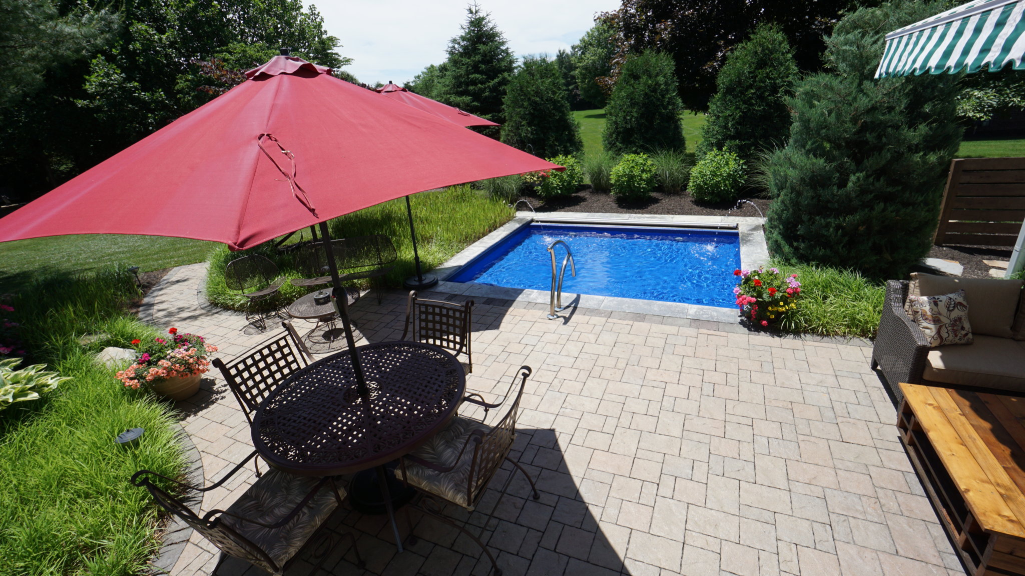 How Much is the Smallest Fiberglass Pool? | Thursday Pools