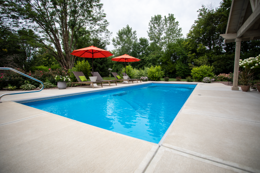 Are Fiberglass Pools Easier to Maintain? | Thursday Pools